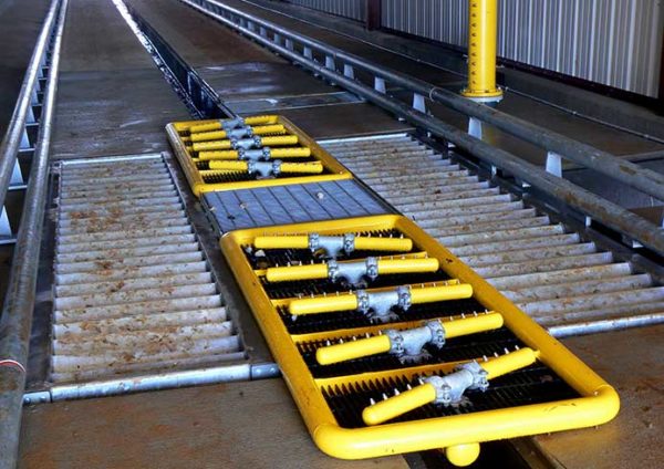 Drive-Through Truck Wash Systems - Suitable for Trucks of All Sizes